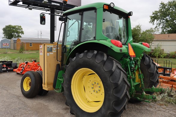 2007 JOHN DEERE 6420 74490 - Apple Farm Service