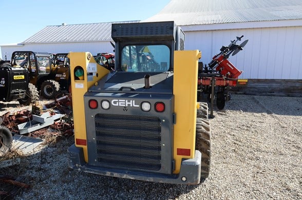 2015 GEHL R190 75930 - Apple Farm Service