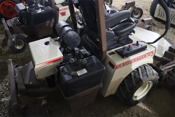 2015 GRASSHOPPER 727K 74650 - Apple Farm Service