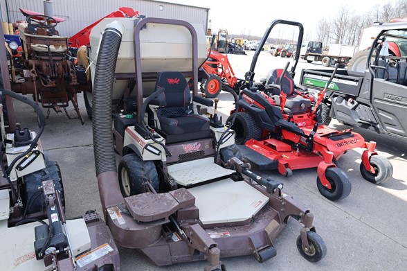 2019 GRASSHOPPER 725DT6 75835 - Apple Farm Service