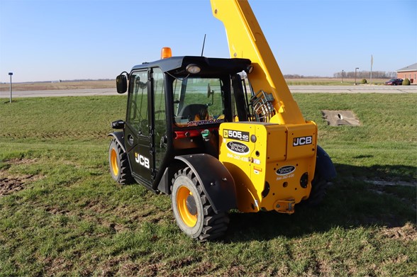 2020 JCB 505-20E 73875 - Apple Farm Service