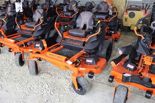 AG & Construction Equipment Specialists - Apple Farm Service