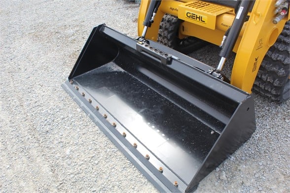 Gehl - Apple Farm Service