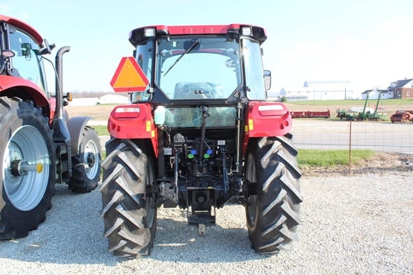 CASE IH FARMALL 65C 74507 - Apple Farm Service