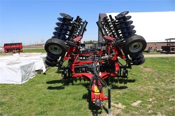 CASE IH TRUE TANDEM 335VT 68332 - Apple Farm Service