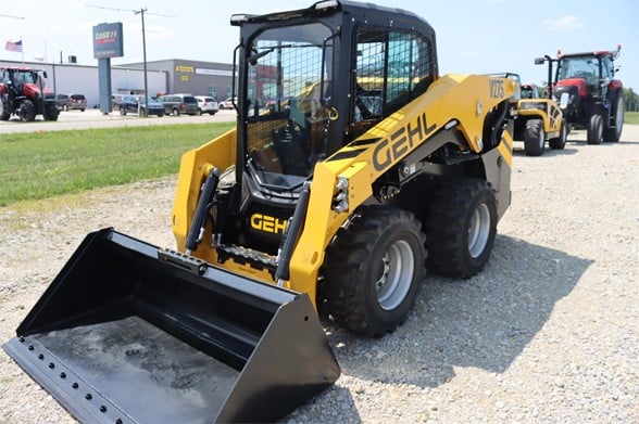 AG & Construction Equipment Specialists - Apple Farm Service