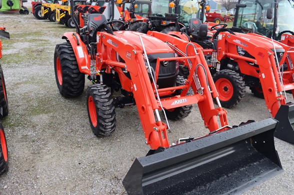 KIOTI CK2620H 77042 - Apple Farm Service