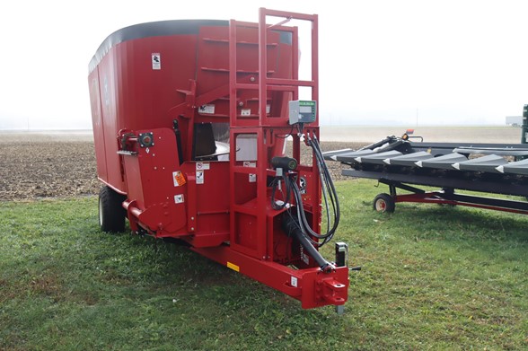 MEYER F2-700 75606 - Apple Farm Service