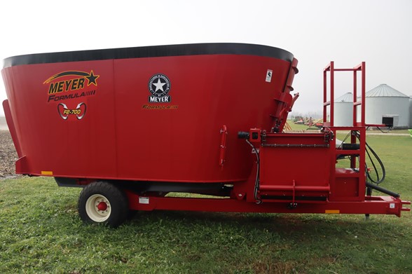 MEYER F2-700 75606 - Apple Farm Service