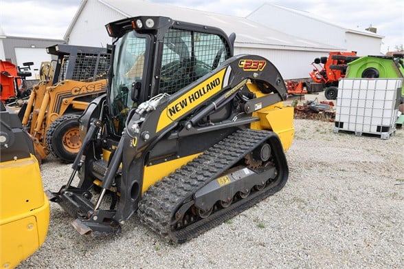 New Holland - Apple Farm Service